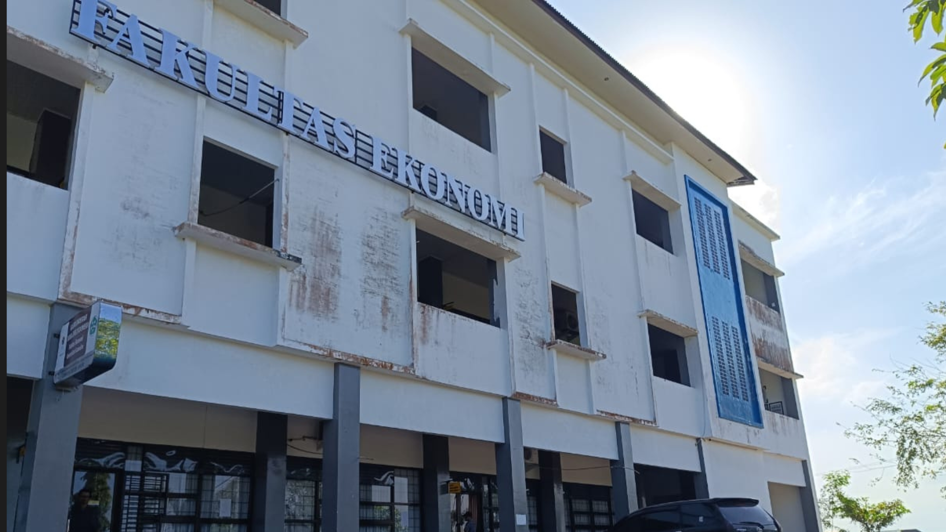 Fakultas Ekonomi dan Bisnis – Universitas Samudra